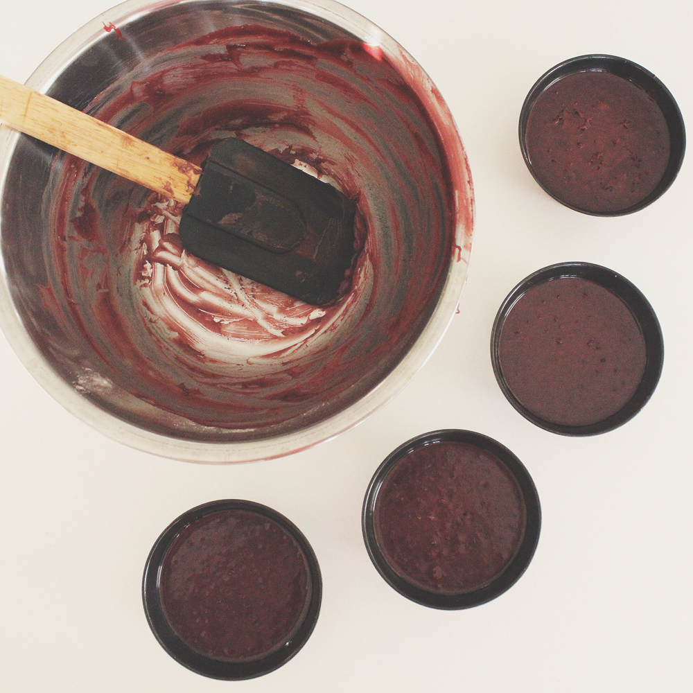 Red Velvet Chocolate Lava Cake – AMCARMEN'S KITCHEN