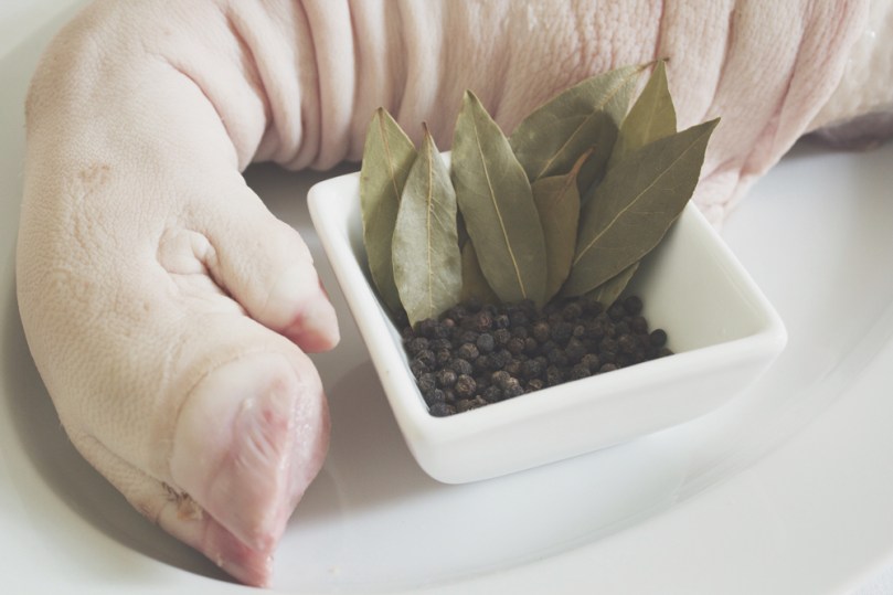 Crispy Pata (Deep-fried Pork Leg) – AMCARMEN'S KITCHEN