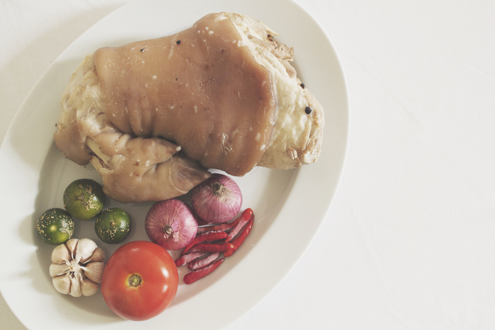 Crispy Pata (Deep-fried Pork Leg) – AMCARMEN'S KITCHEN