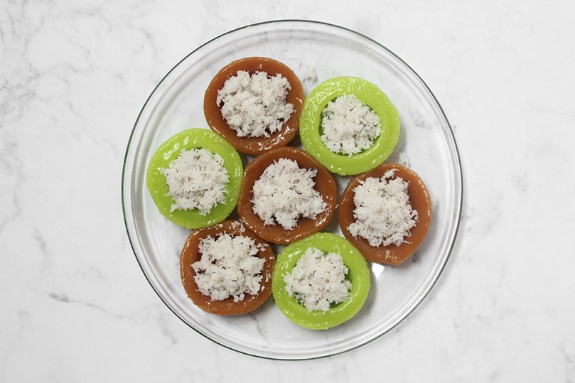 Kuih Kosui (Rice Cakes with Grated Coconut) – AMCARMEN'S KITCHEN