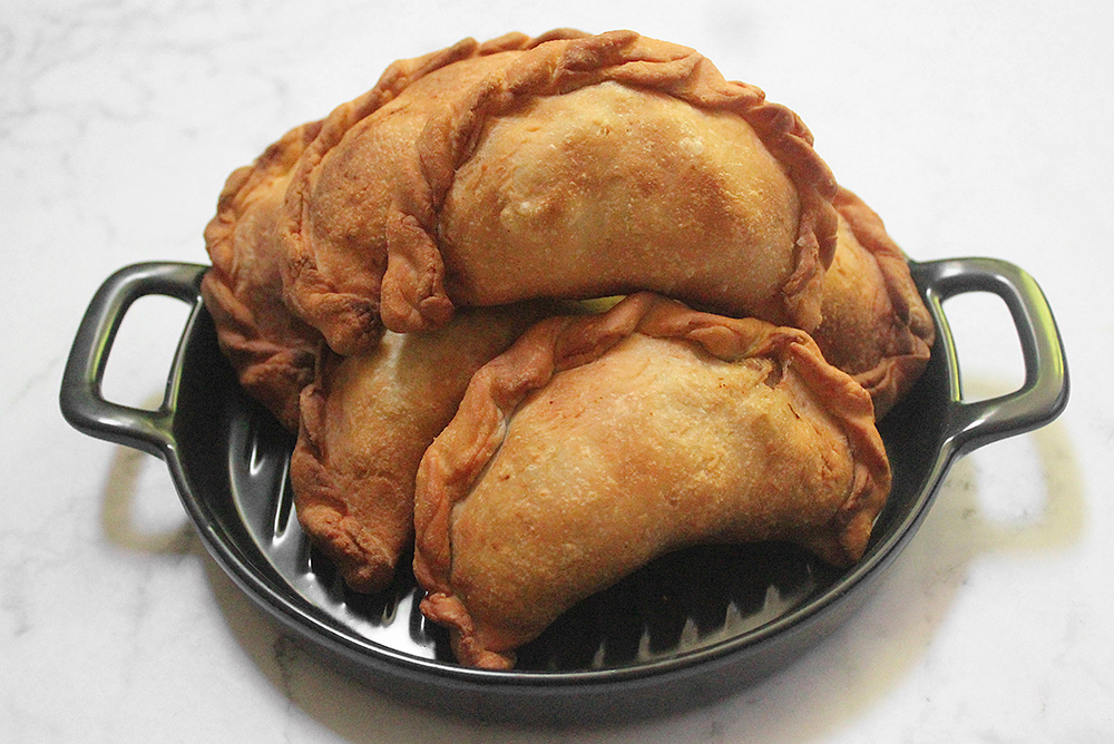 Karipap (Malay-style Curry Puffs) – AMCARMEN'S KITCHEN